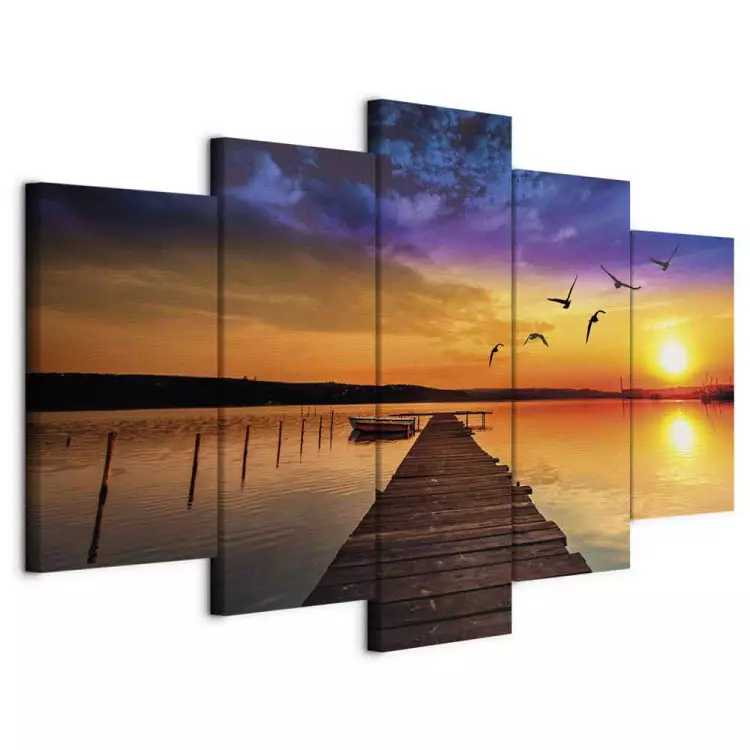 Tableau sur toile Lac romantique - ponton et barque au crépuscule ...